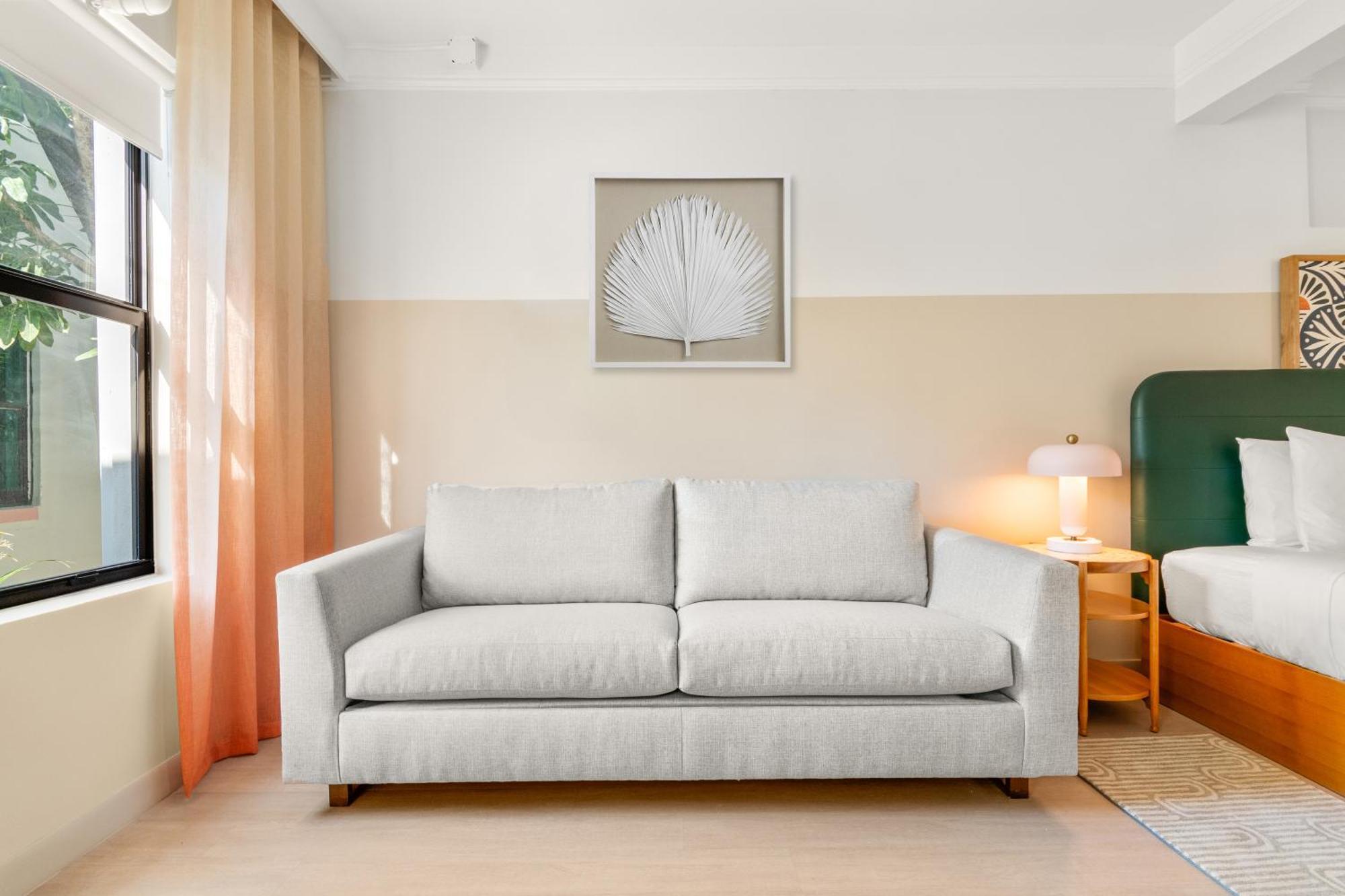BEACH PLAZA ··· United States ··· Great Deals from $102